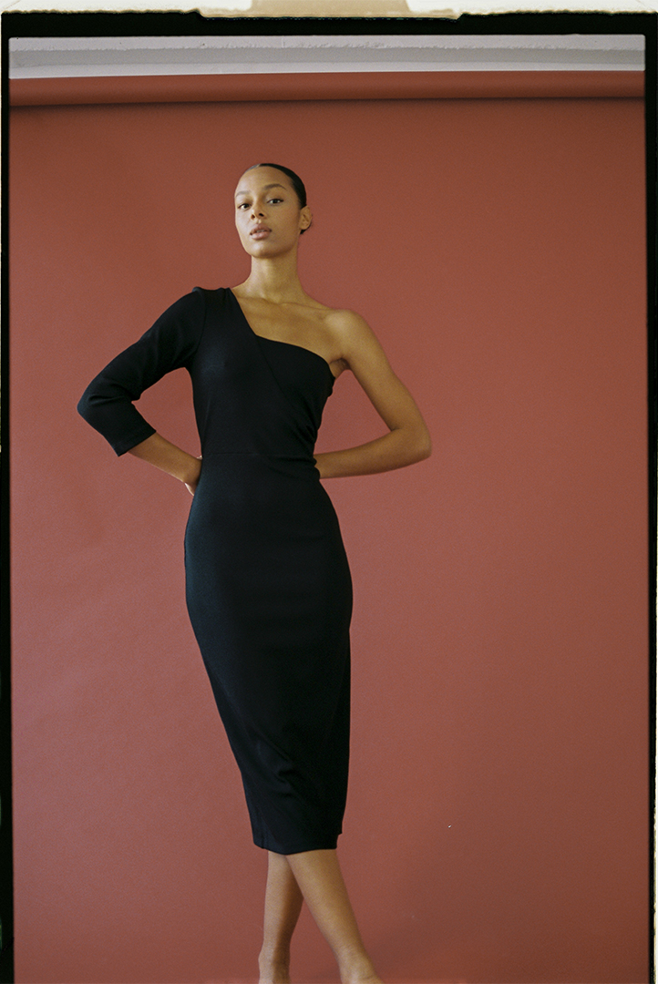 ANNETTE BENNING | Agencia de Modelos Barcelona | Uniko Models